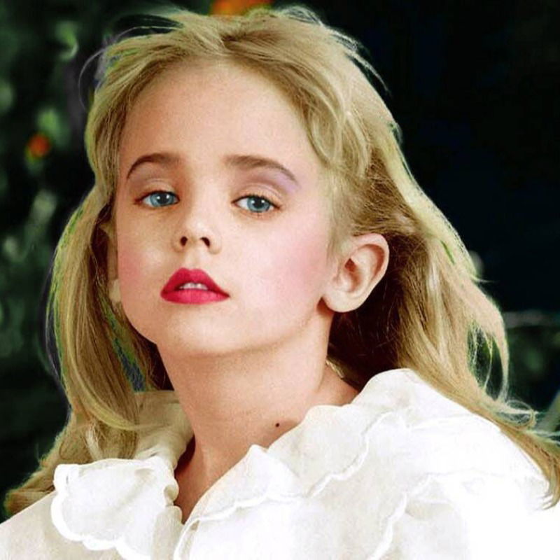 JonBenét охинд зул сарын баяраар яг юу тохиолдов? Bolson yavdal ...